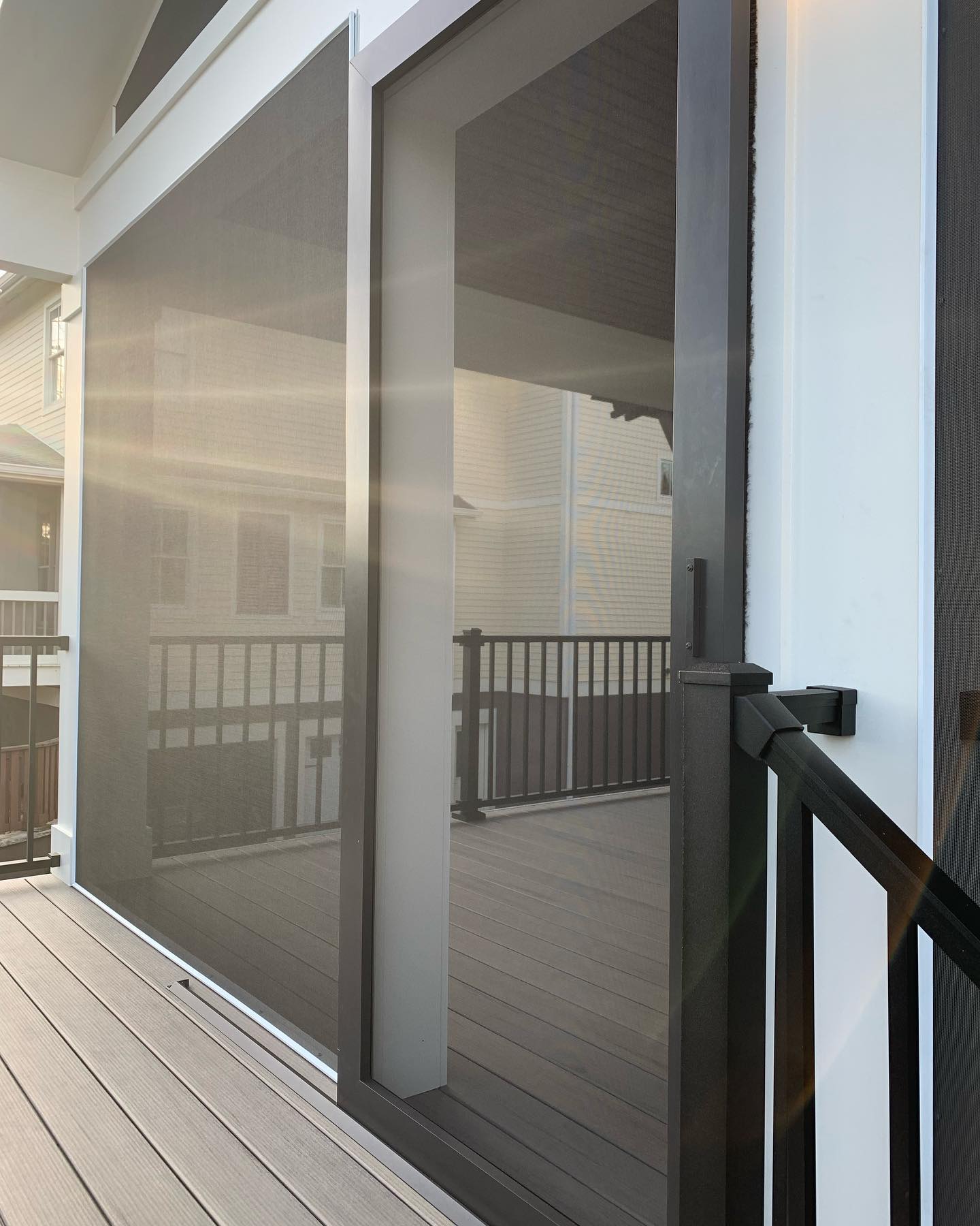 8 Advantages of the SCREENEZE® Sliding Screen Door